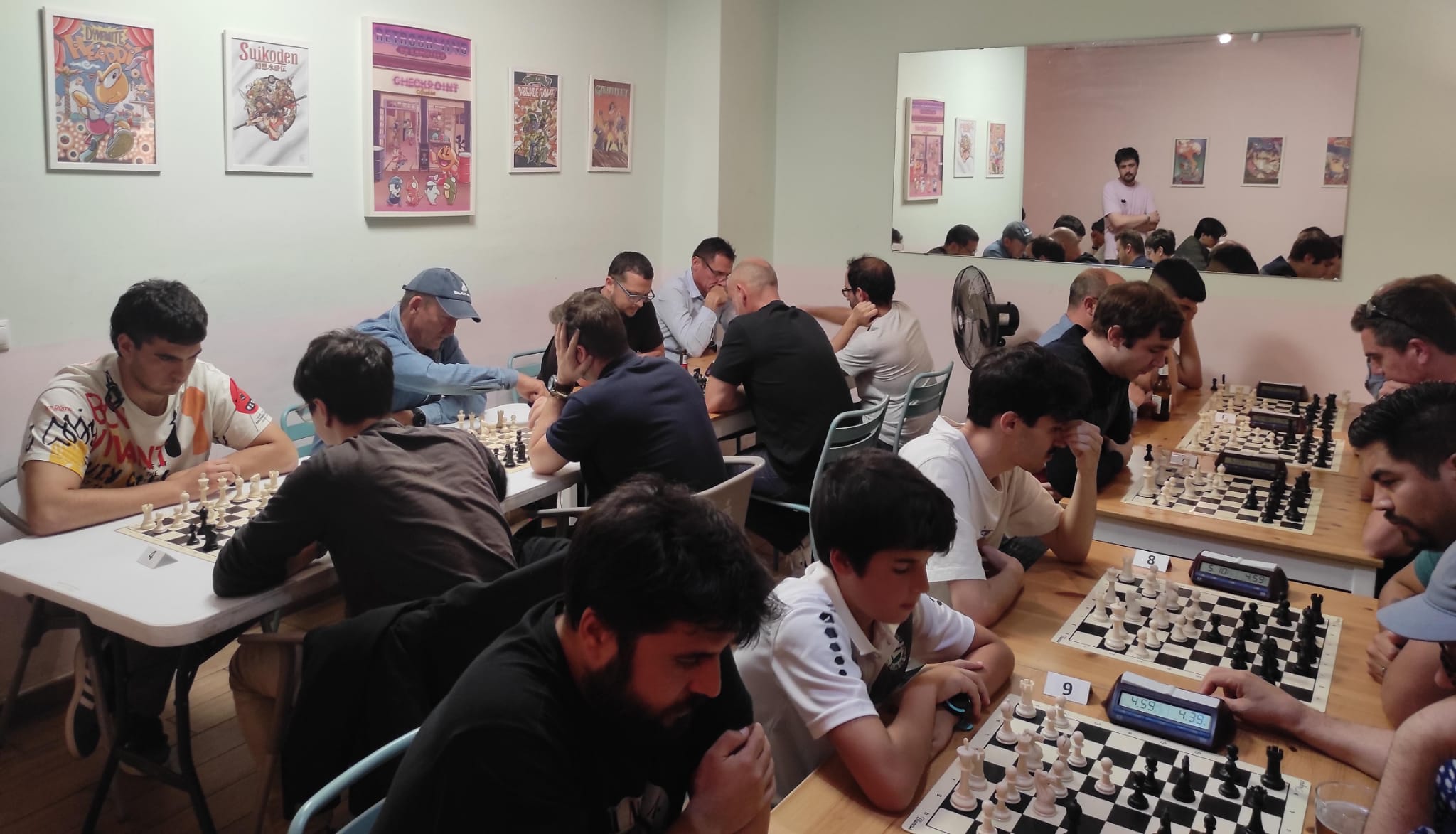 Un día más en el Checkpoint: Crónica XXII Blitz Arcade – Ajedrez Club ...